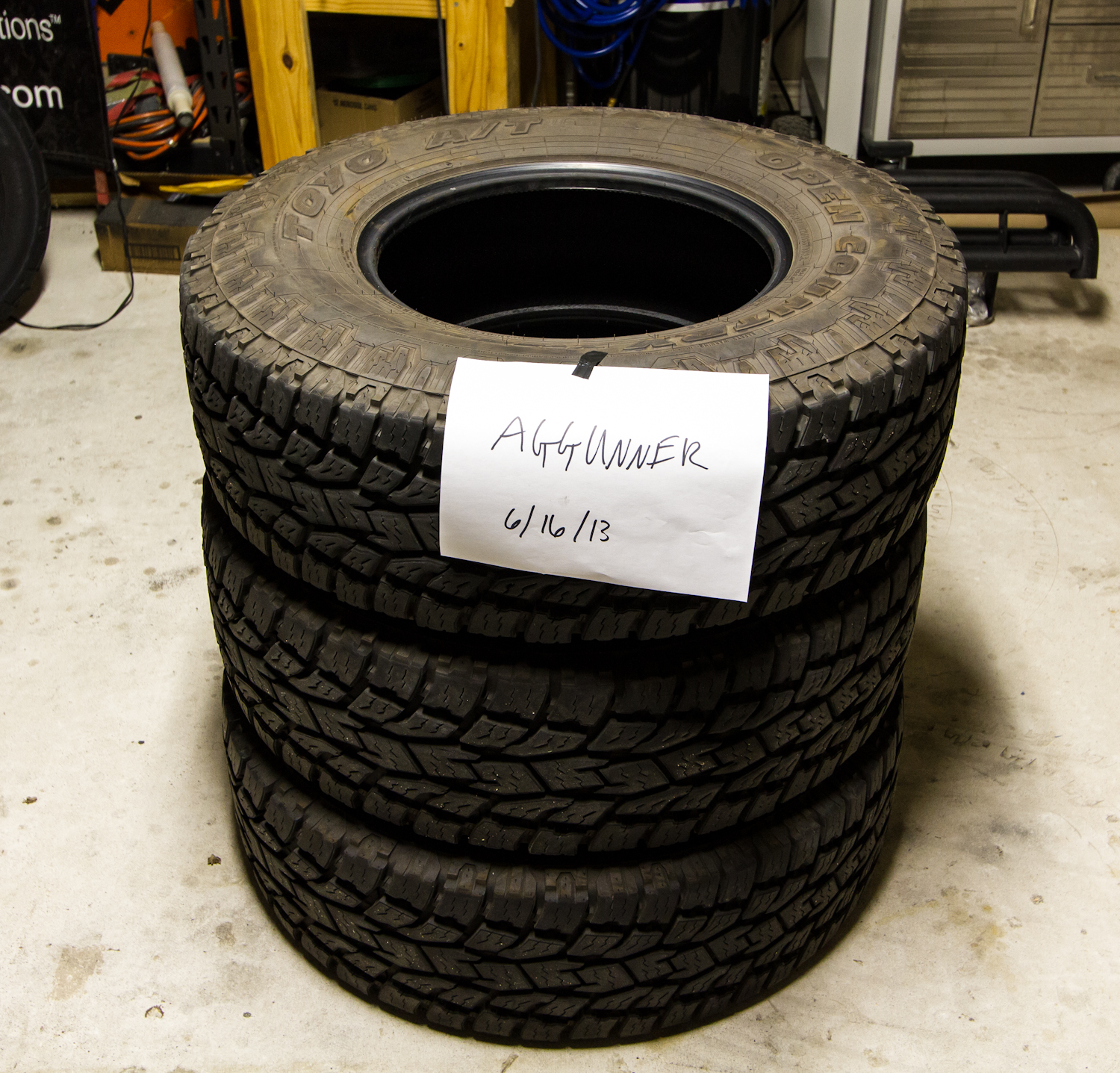Like new Toyo 285/75/17 AT II Tires - Toyota FJ Cruiser Forum